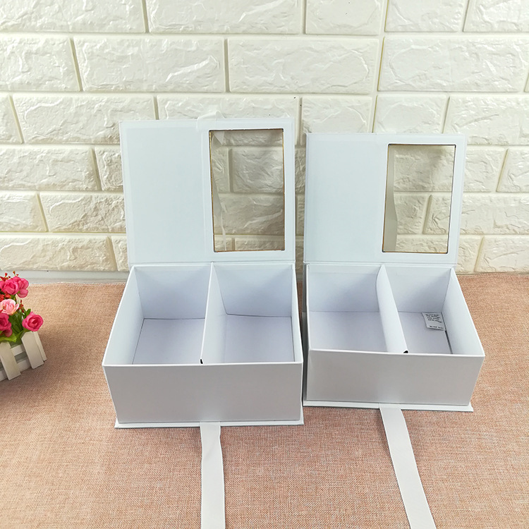 Half-open window clamshell gift box