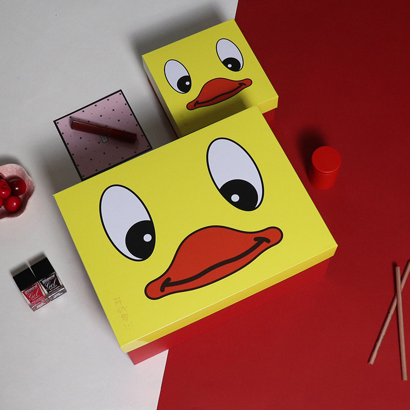 Cute duck gift boxes